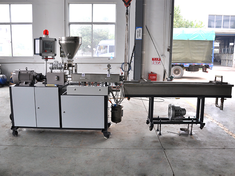 Extrusora de doble husillo - Equipos de extrusión Haisi